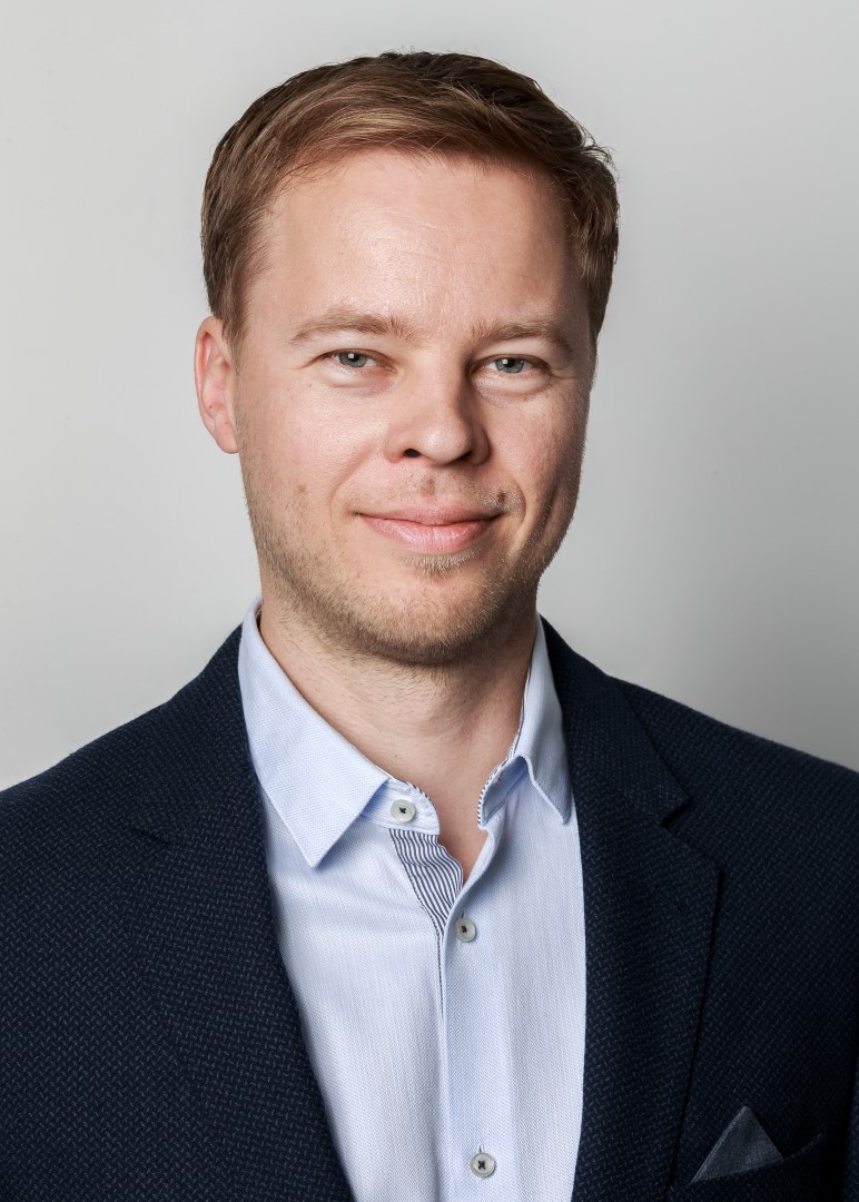 Pilvo ir krūtinės korekcijai po nėštumo – 300 eurų nuolaida - CLINICUS