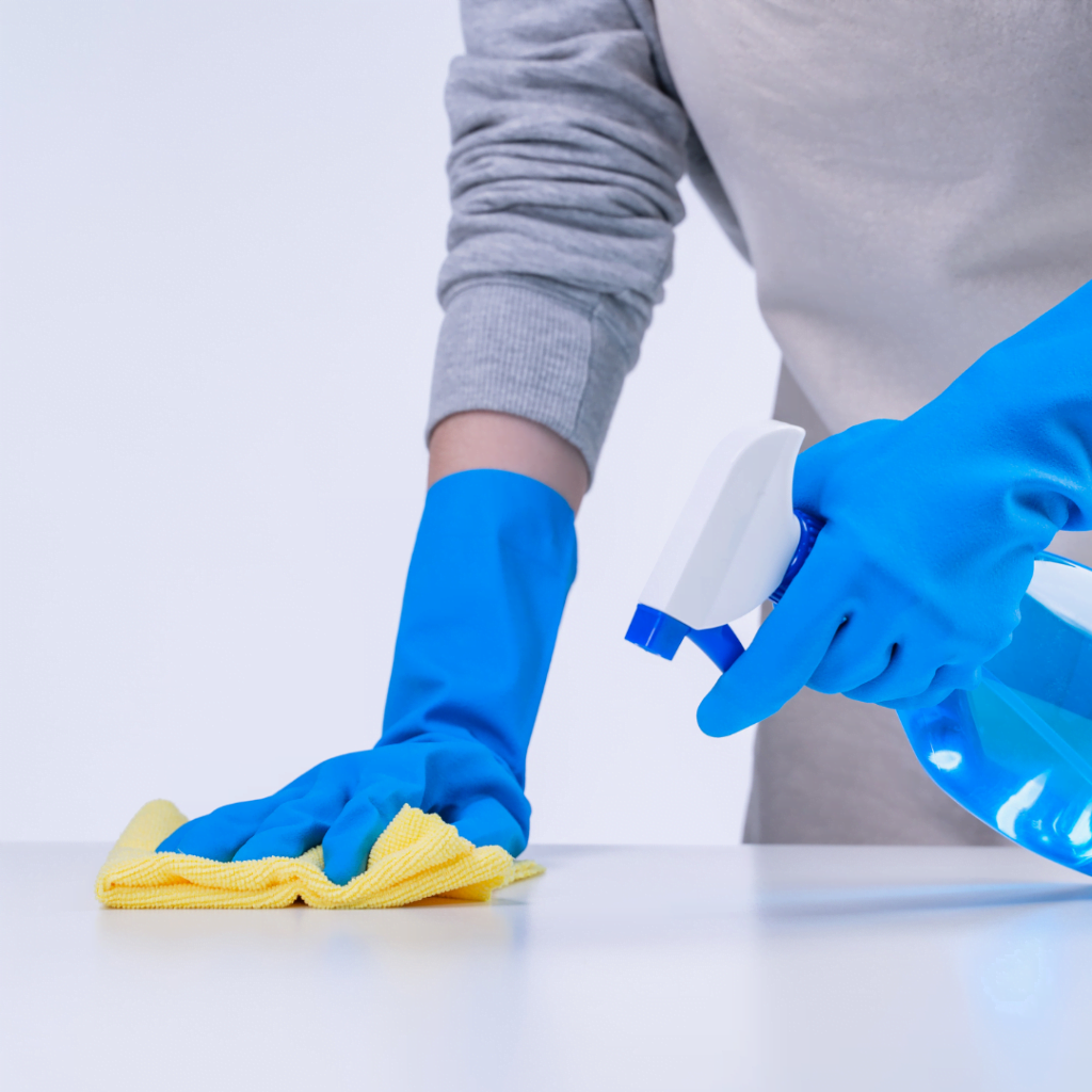 darbas valytoja - CLINICUS